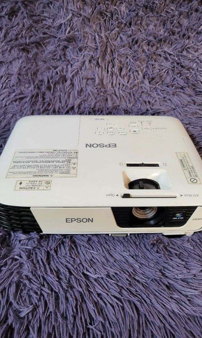 EPSON PROJECTOR EB-S31, TV & Home Appliances, TV & Entertainment ...