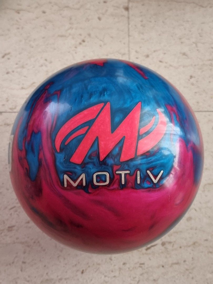 ExJ VIP Motiv Bowling Ball 15lbs, Sports Equipment, Sports & Games ...