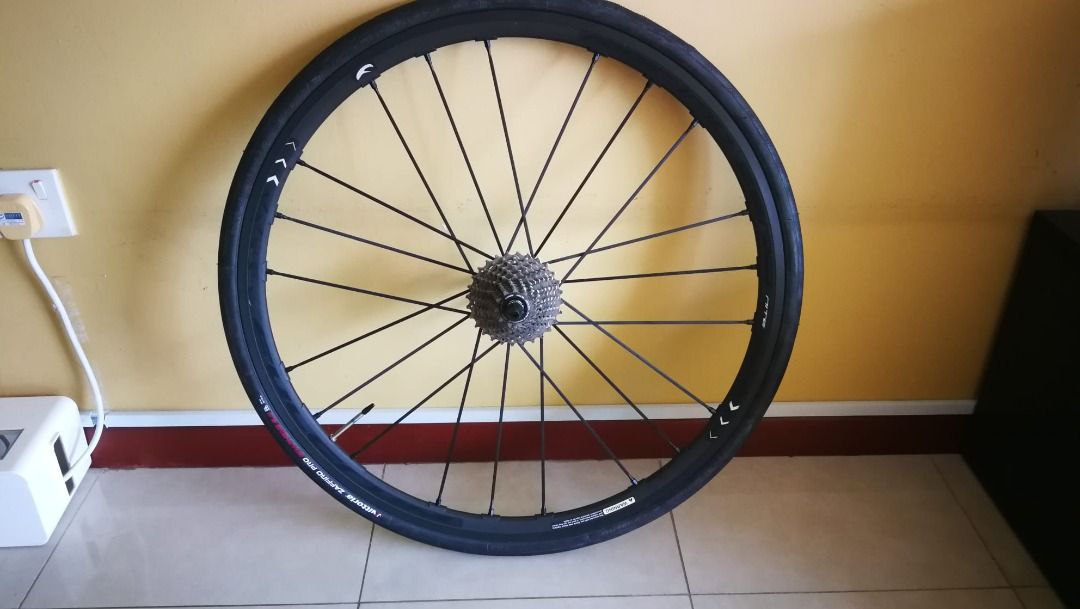 fulcrum racing zero nite wheelset, Sports Equipment, Bicycles & Parts ...