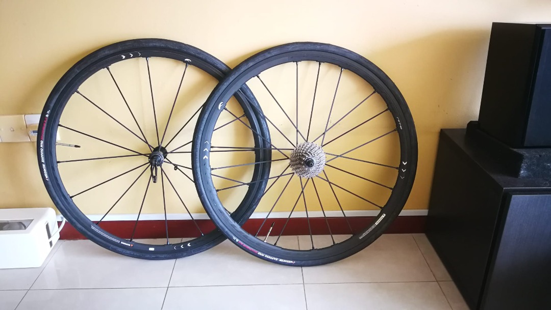 fulcrum racing zero nite wheelset, Sports Equipment, Bicycles & Parts ...