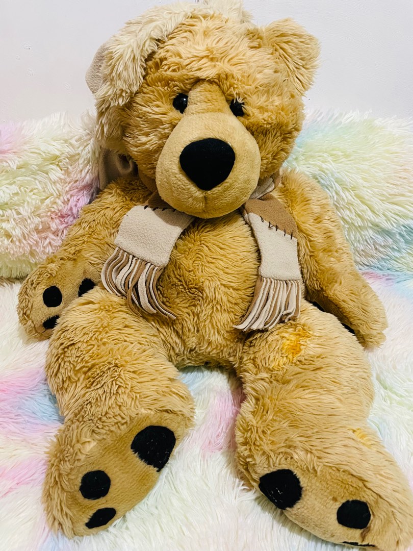 Giant Bear Huggable Plush Toy 2ft Hobbies And Toys Toys And Games On Carousell
