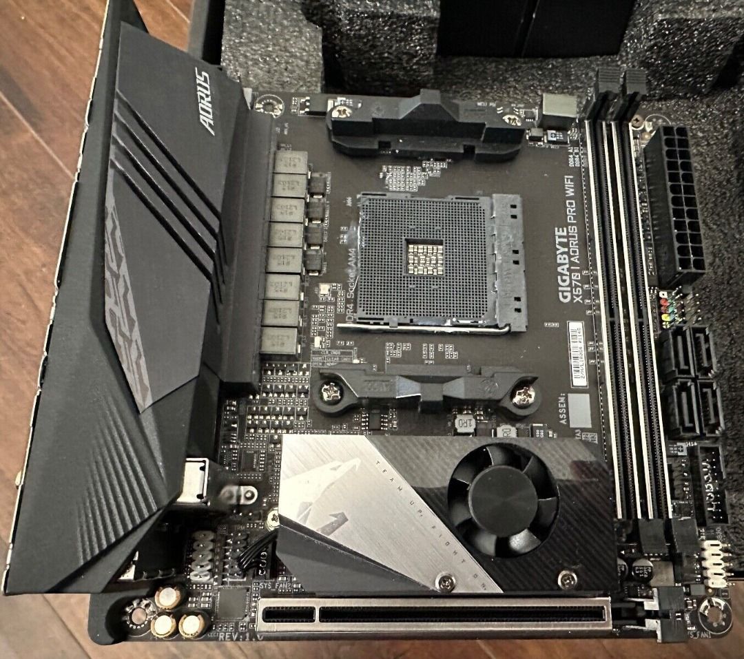 Gigabyte X570 I AORUS PRO WIFI itx, 電腦＆科技, 桌上電腦 - Carousell