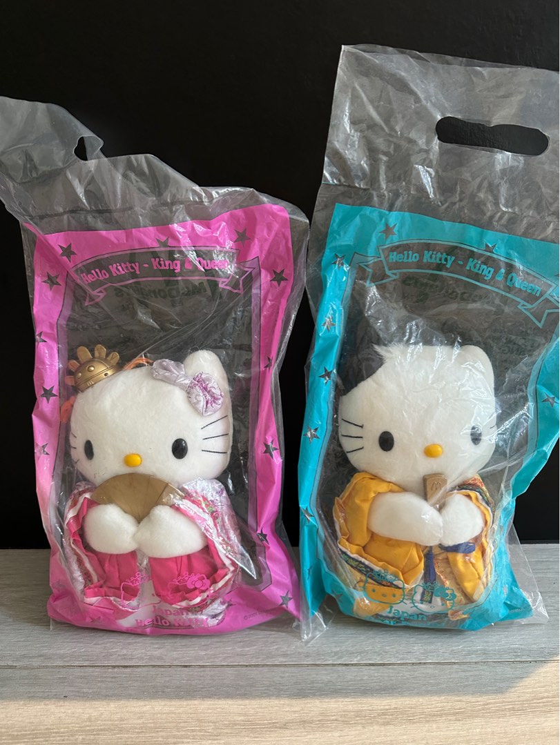 Hello Kitty Pair - Japan, Hobbies & Toys, Toys & Games on Carousell