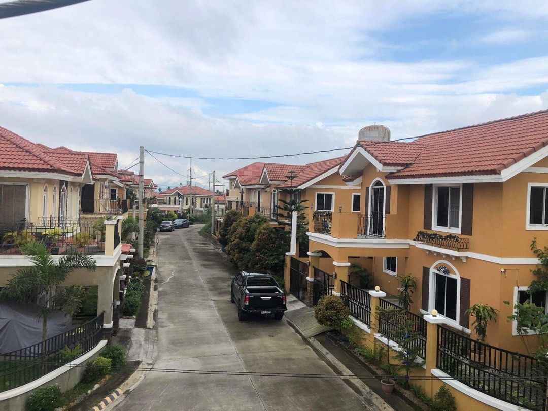 House in Suntrust Verona Silang-Sta Rosa Tagaytay Road, Property, For ...
