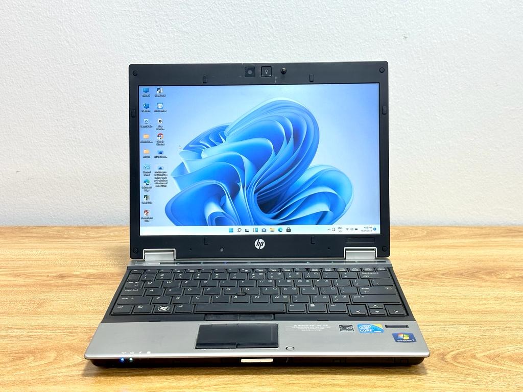 HP i7 SSD Laptop - 8GB RAM - 128GB SSD - MS Office Installed - Windows ...