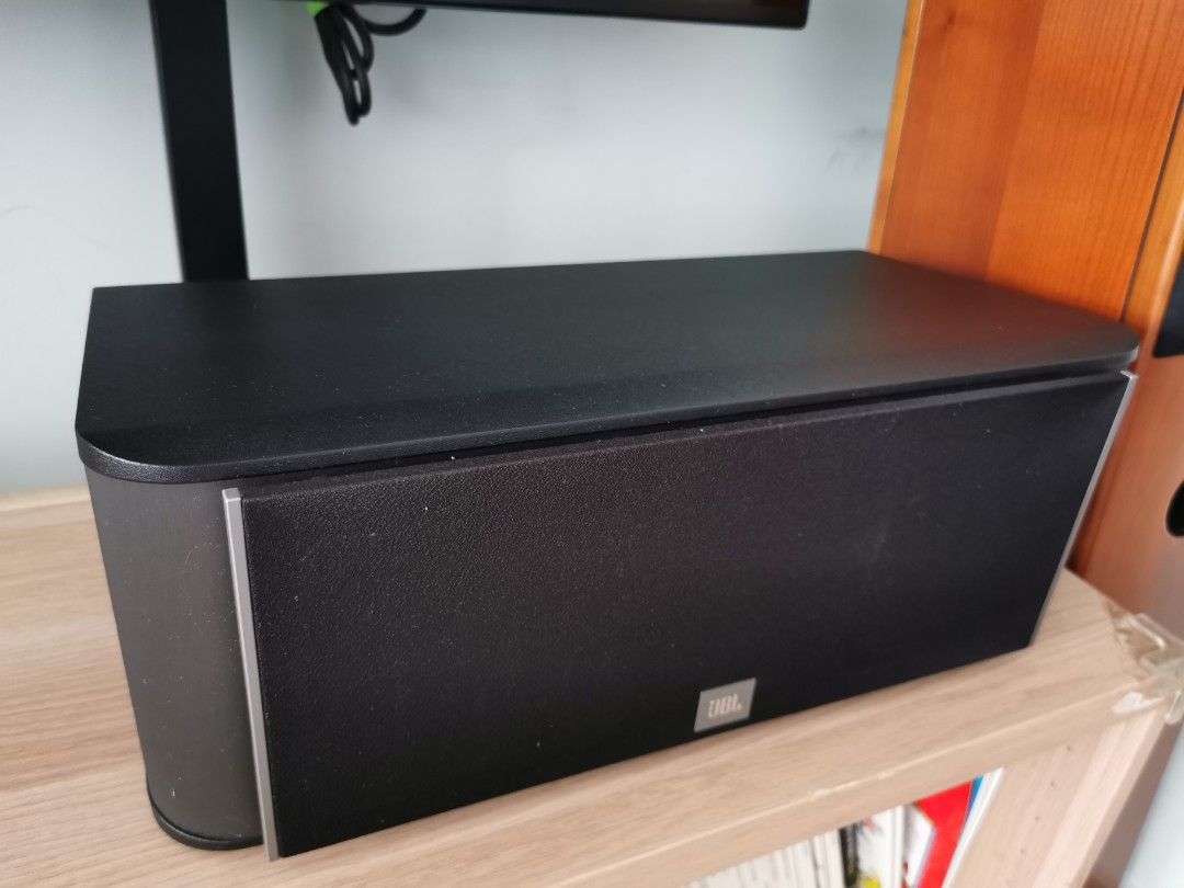ES25C 3 way Jbl center speaker, Audio, Soundbars, Speakers & Amplifiers on Carousell