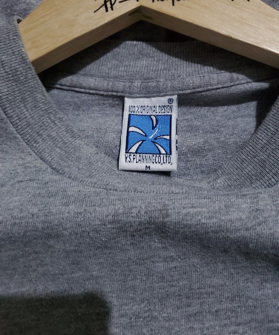 Kaos Penari Hawaii, Fesyen Pria, Pakaian , Atasan di Carousell