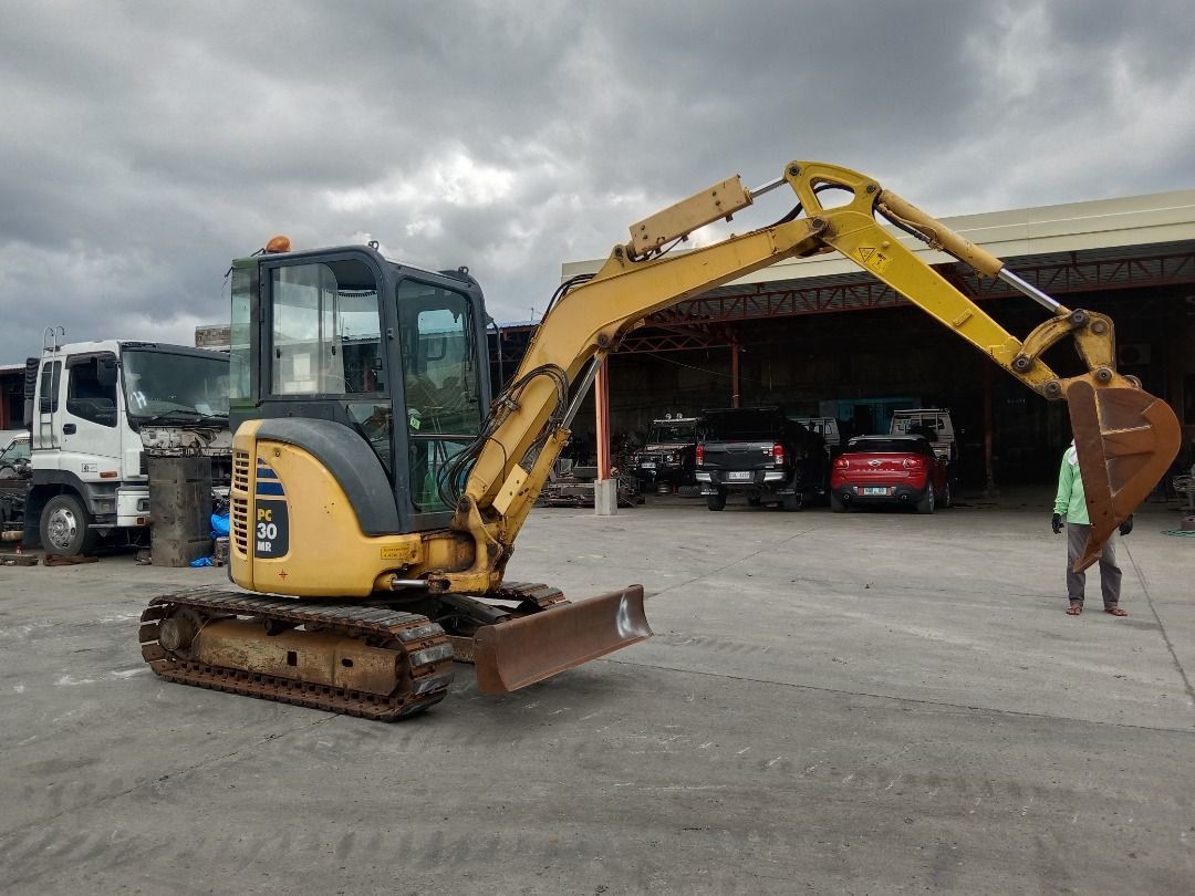 KOMATSU EXCAVATOR PC30 MR-2, Special Vehicles, Heavy Vehicles on Carousell