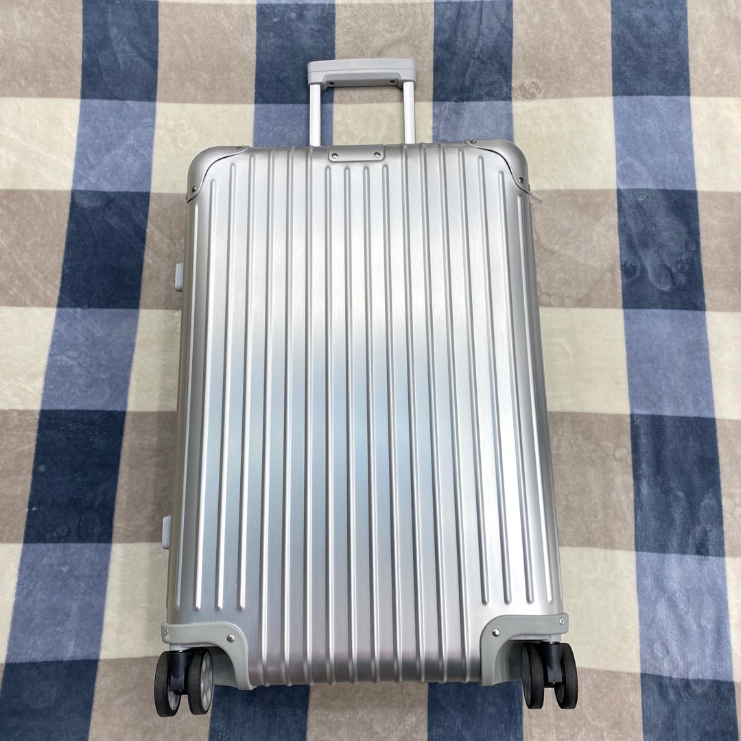Koper rimowa silver size 25inchi, Barang Mewah, Aksesoris di Carousell