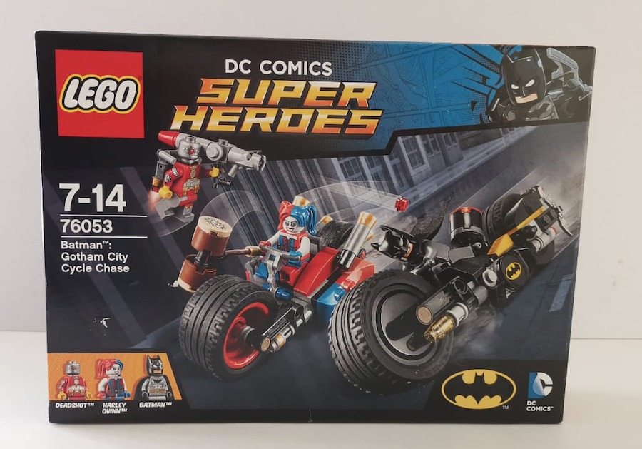 Lego Super Heroes 76053 Gotham City Cycle Chase, Hobbies & Toys, Toys ...