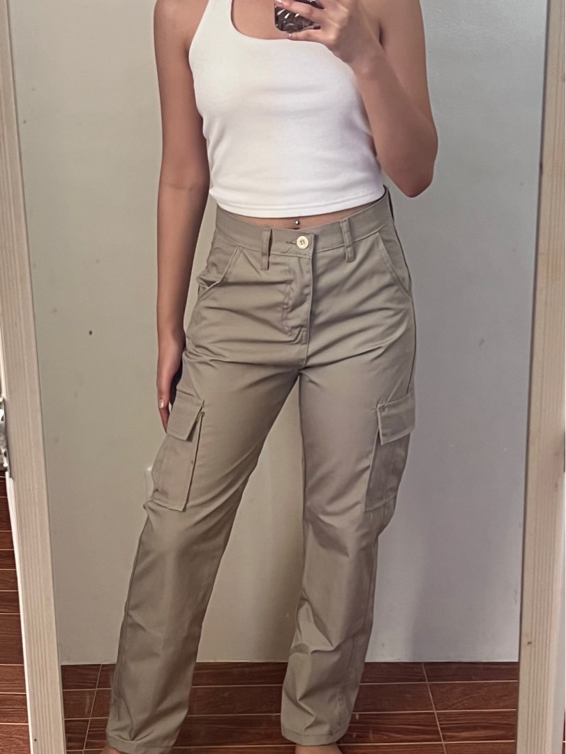 light ash cargo pants | y2k | acubi | grunge , Women's Fashion, Bottoms ...