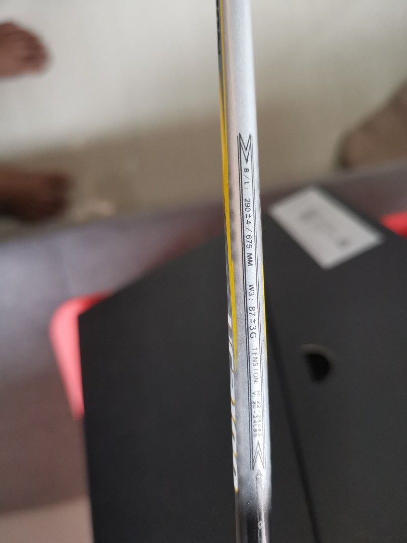 Lining ultra carbon, Sports Equipment, Sports & Games, Racket & Ball ...