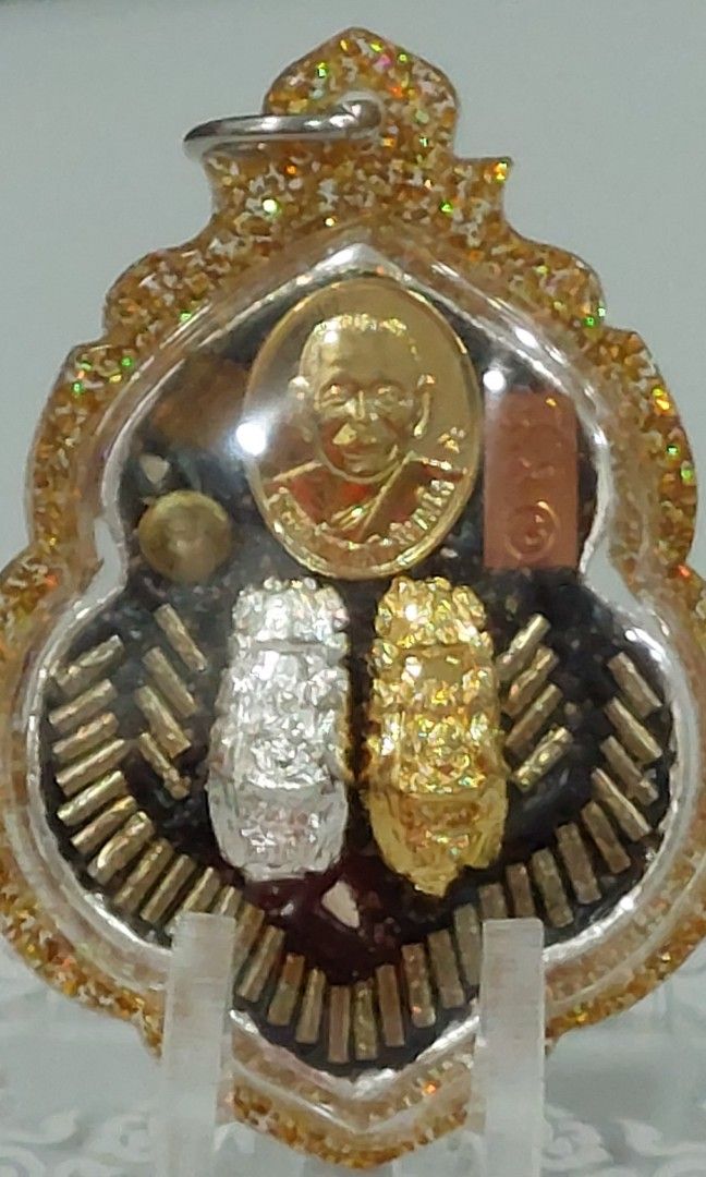 LP JUED BE2557 3K Phra Pidta (38 Tukruts), Hobbies & Toys, Memorabilia ...