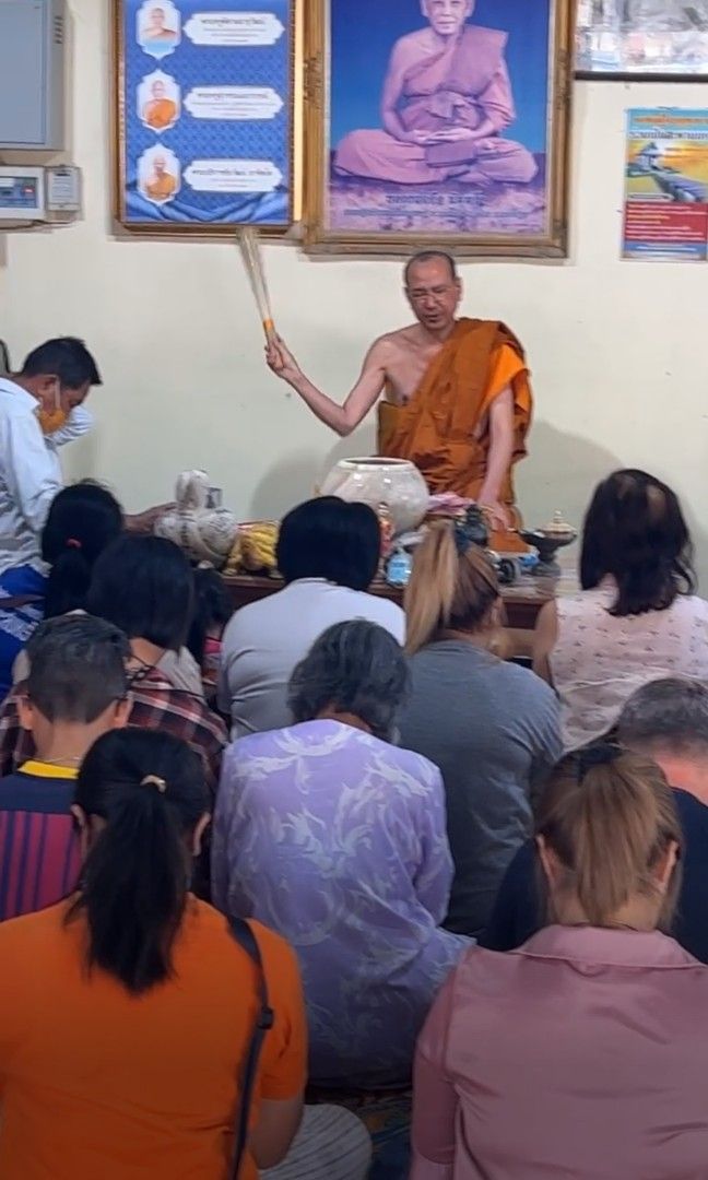 LP JUED BE2557 3K Phra Pidta (38 Tukruts), Hobbies & Toys, Memorabilia ...