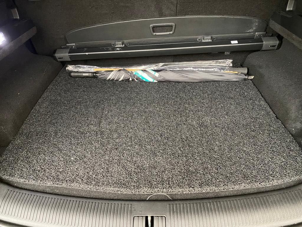 MG HS boot mat (like new), Car Accessories, Accessories on Carousell