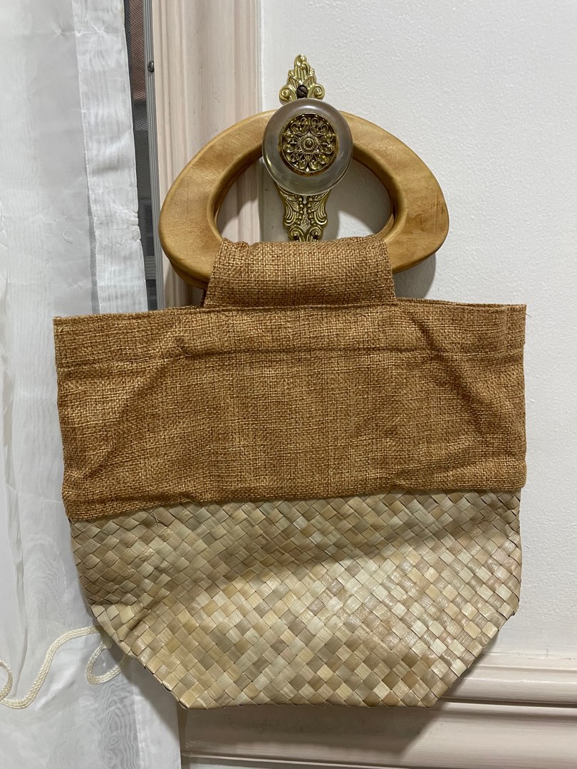 Native bag, Women's Fashion, Bags & Wallets, Shoulder Bags on Carousell