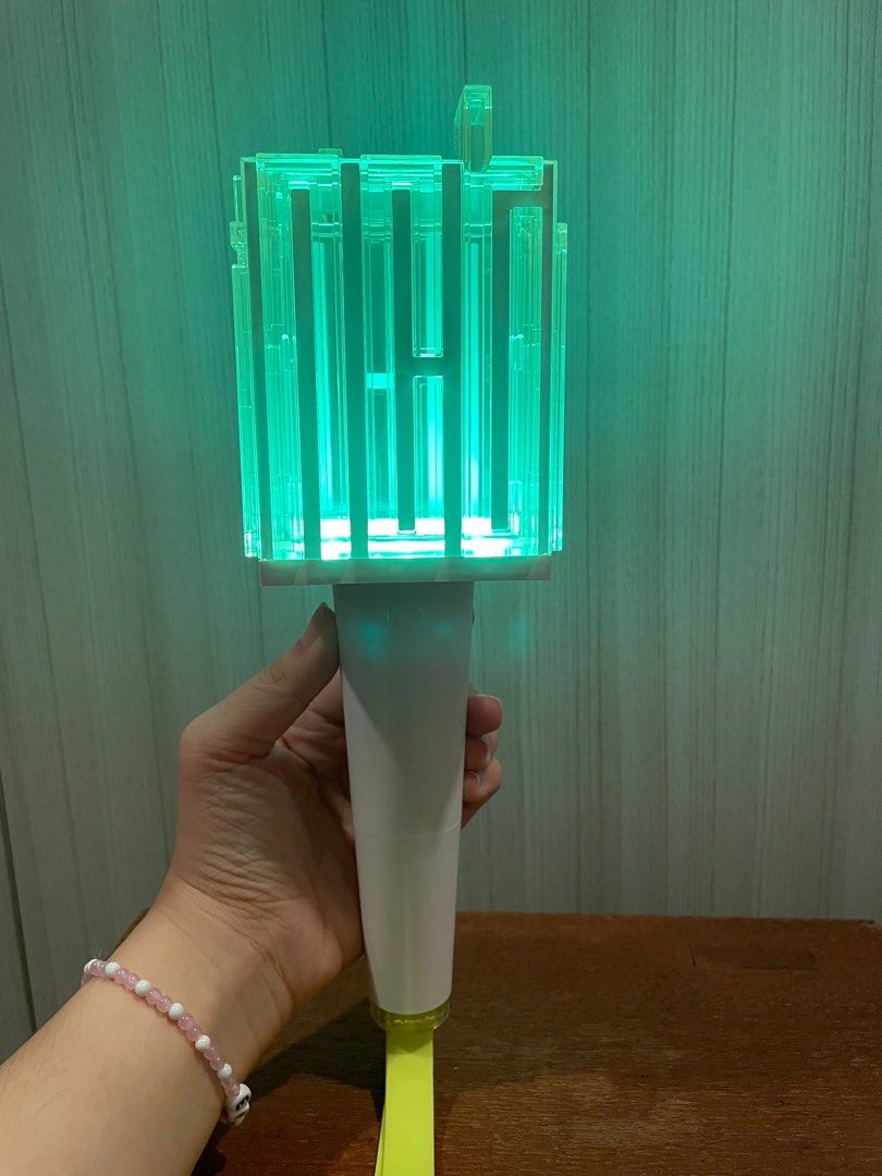 NCT official lightstick, Hobbies & Toys, Memorabilia & Collectibles ...