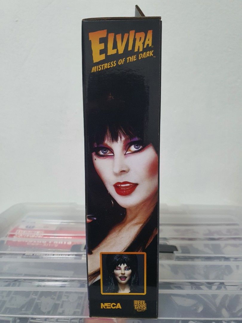 NECA Elvira Mistress Of The Dark (Elvira 40 Years) Action Figure, Hobbies & Toys, Toys & Games ...