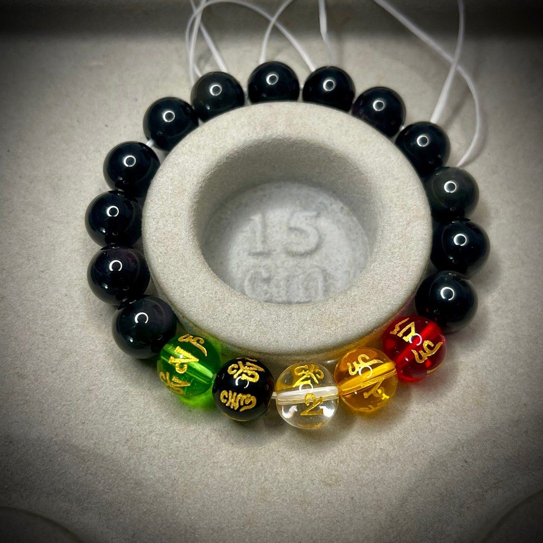 Onyx Ohm Mani Padme Hum Bead Bracelet, Women's Fashion, Jewelry ...