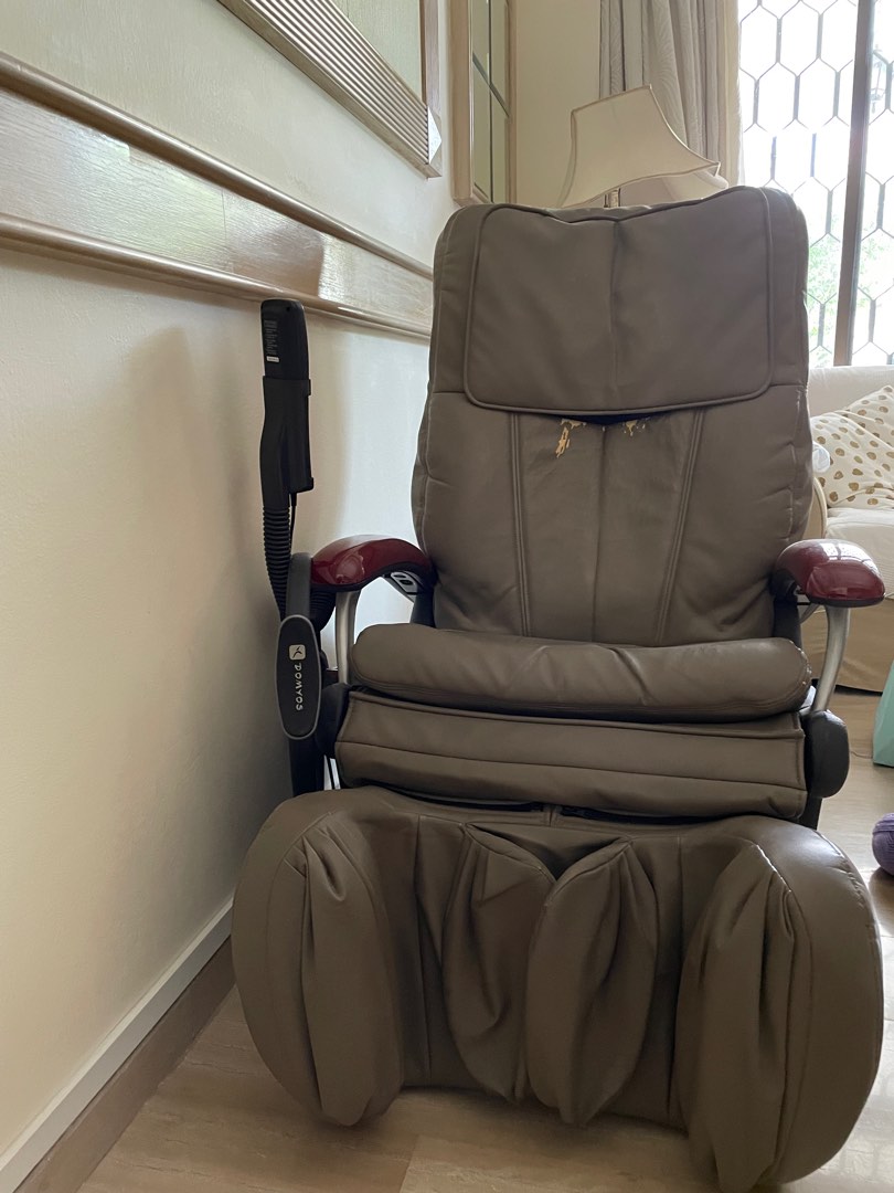 Osim iMedic massage chair, Health & Nutrition, Massage Devices on Carousell