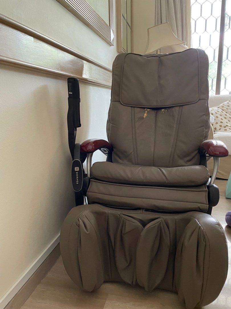 Osim iMedic massage chair, Health & Nutrition, Massage Devices on Carousell
