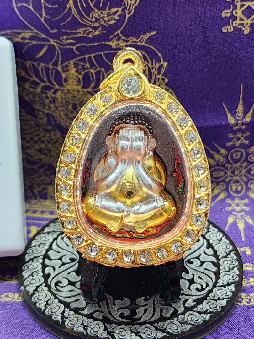 Phra pidta jumbo 2 puttasing Serial:196 Wat tham singto thong (lp toh 2nd temple) Be 2565 ...