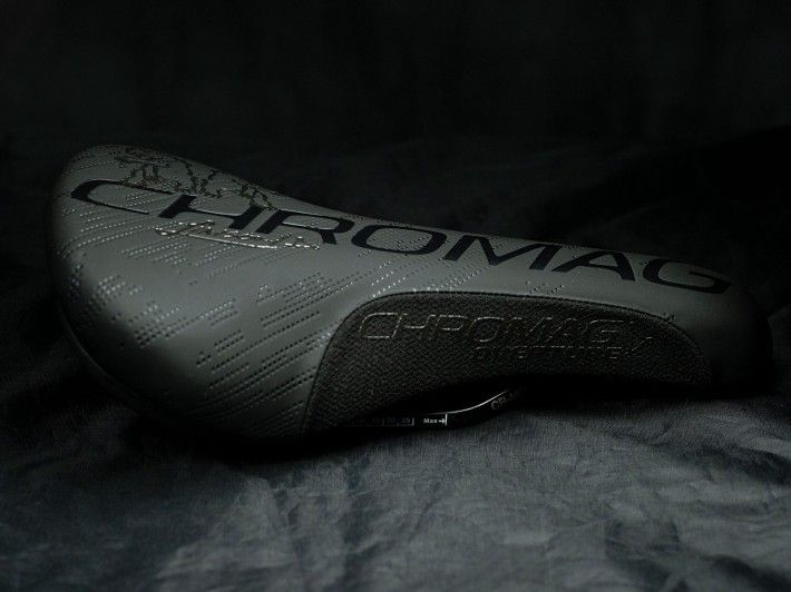 RARE! Chromag Overture Saddle (black), Sports Equipment, Bicycles ...