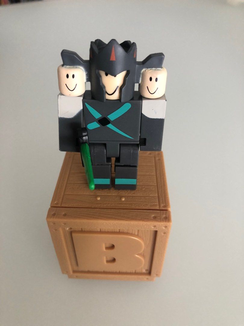 Roblox Figure, Hobbies & Toys, Toys & Games on Carousell