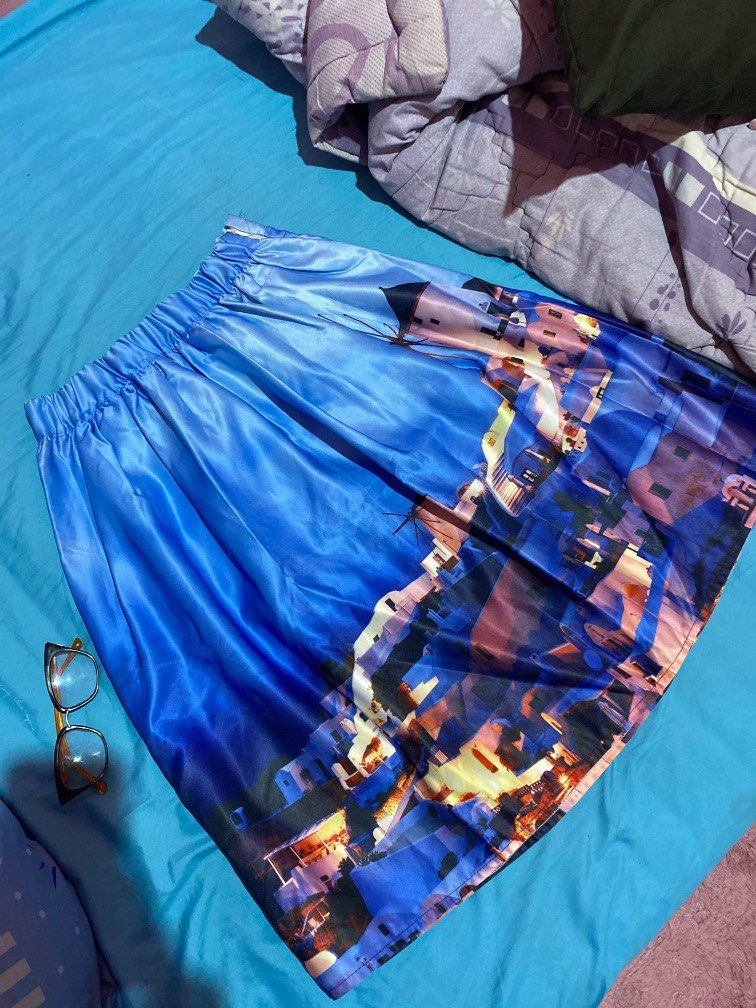 Rok bkk, Fesyen Wanita, Pakaian Wanita, Bawahan di Carousell