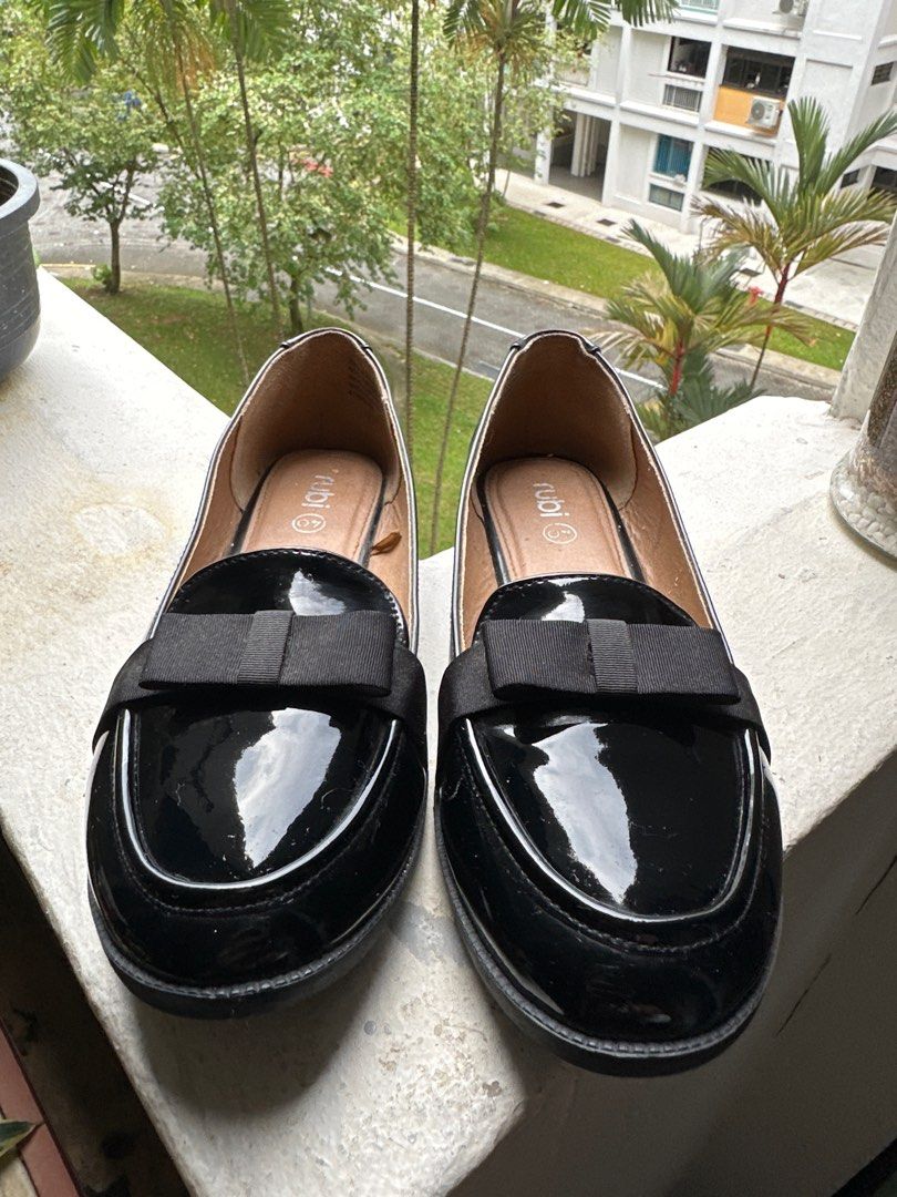 Rubi shoe and flats, Women's Fashion, Footwear, Flats on Carousell