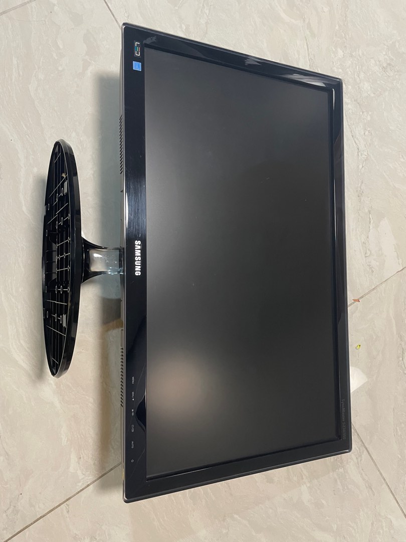 Samsung 23" Series 5 S23B550V LED Monitor, Computers & Tech, Parts ...