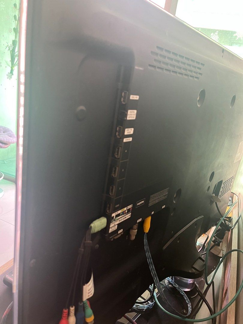 Samsung 37 inch LED TV with Soundbar, TV & Home Appliances, TV ...