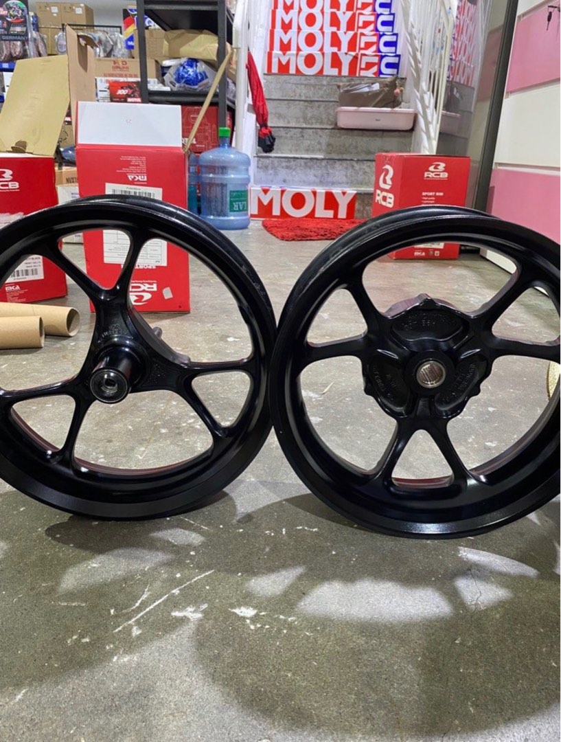 SECOND HAND NMAX V2 STOCK RIMS BLACK, Motorcycles, Motorcycle ...