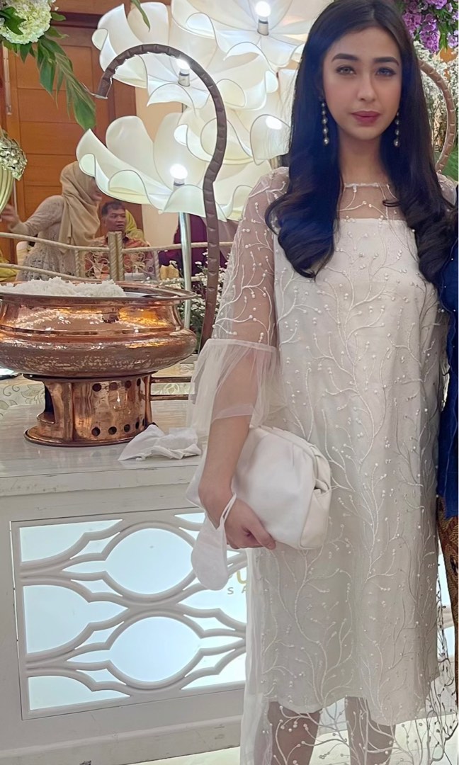 SEWA DRESS / KEBAYA KONDANGAN/WISUDA/LAMARAN, Fesyen Wanita, Pakaian ...