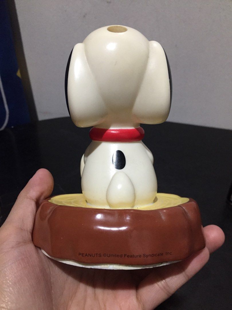 Snoopy on Carousell