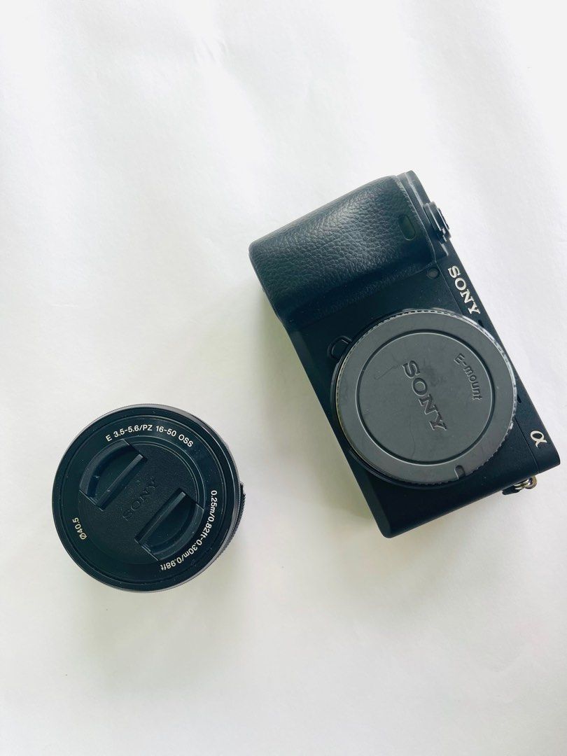 Sony a6400 + Kit lens + Sigma 16 f1.4, Photography, Cameras on Carousell