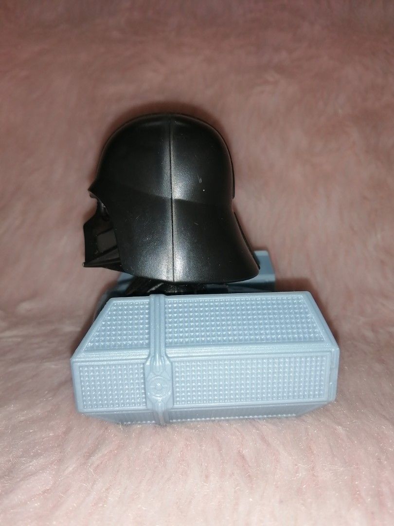 Star Wars Launcher Darth Vader 2020 US Mcdonald's toy, Hobbies & Toys ...