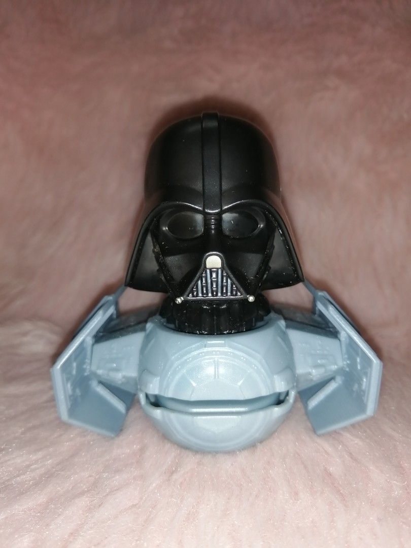 Star Wars Launcher Darth Vader 2020 US Mcdonald's toy, Hobbies & Toys ...