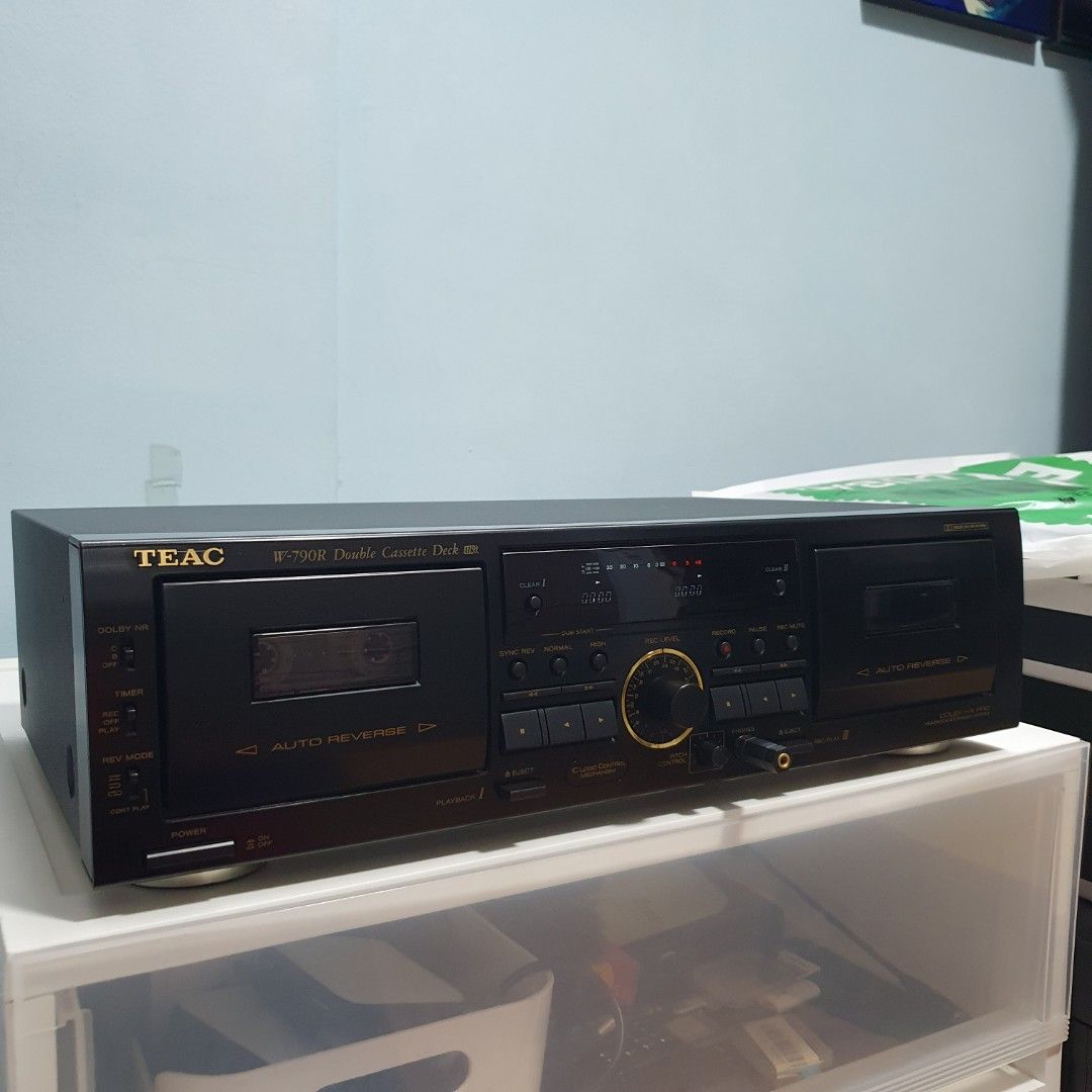 TEAC W-790R Cassette Deck, Audio, Other Audio Equipment on Carousell