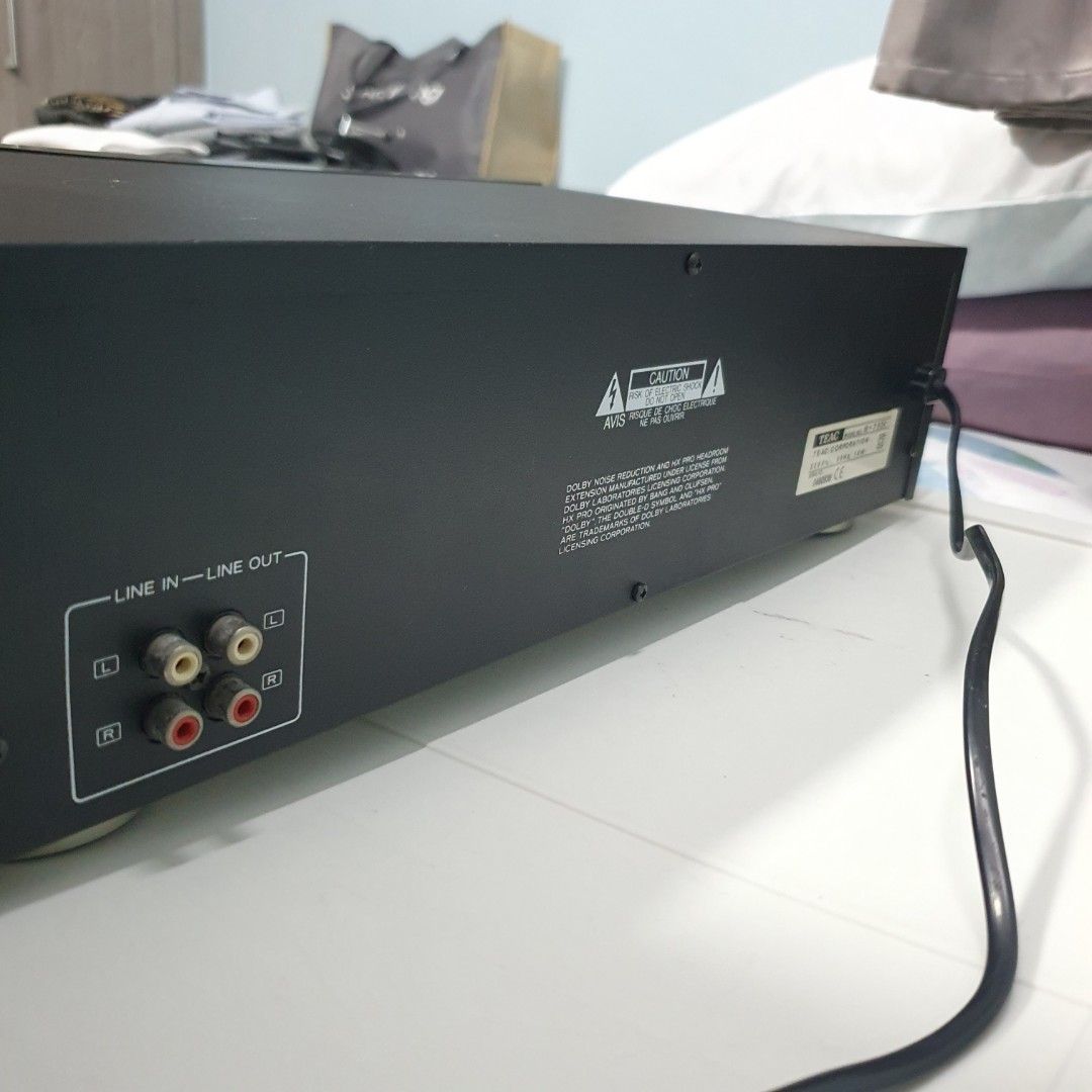 TEAC W-790R Cassette Deck, Audio, Other Audio Equipment on Carousell