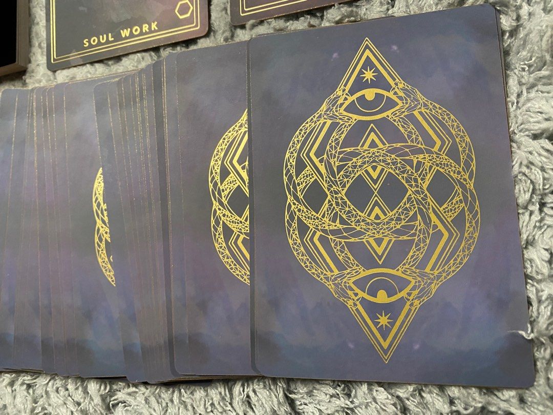 Threads of Fate Oracle Shadow Edition Tarot, Hobbies & Toys, Books ...