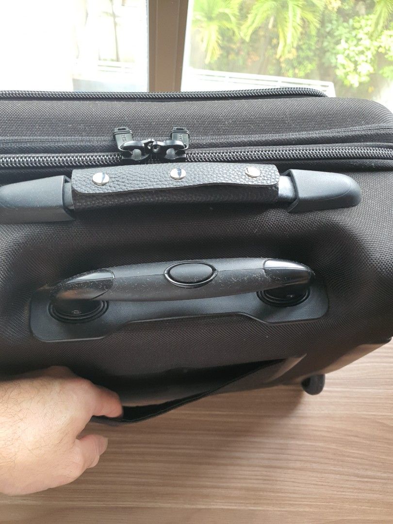 Tumi Pilot Bag , Cabin Luggage , Business Briefcase , Carry on, Men's ...