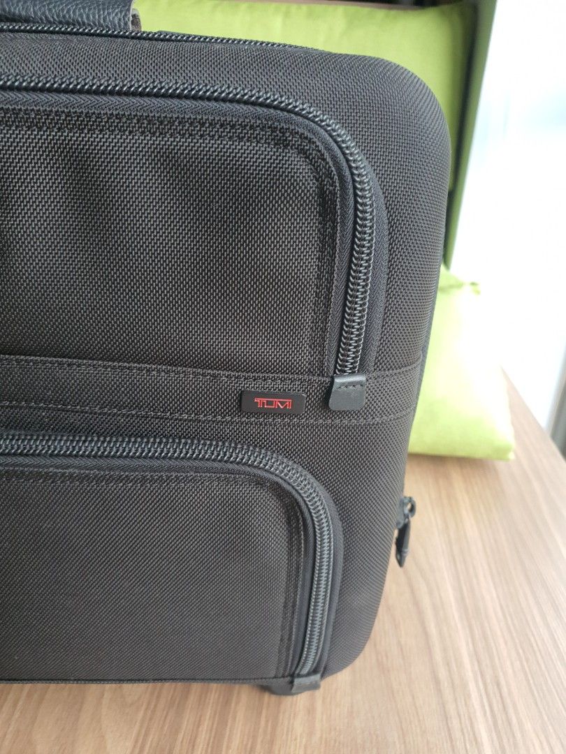 Tumi Pilot Bag , Cabin Luggage , Business Briefcase , Carry on, Men's ...
