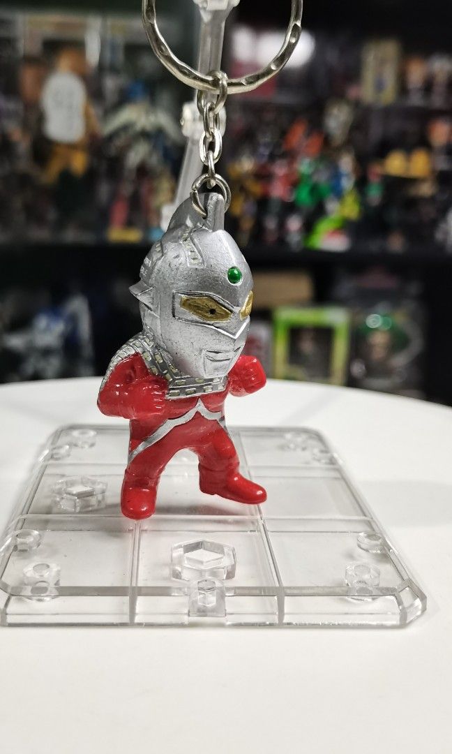 Ultraman Figure Keychain Ultra Seven, Hobbies & Toys, Toys & Games on Carousell