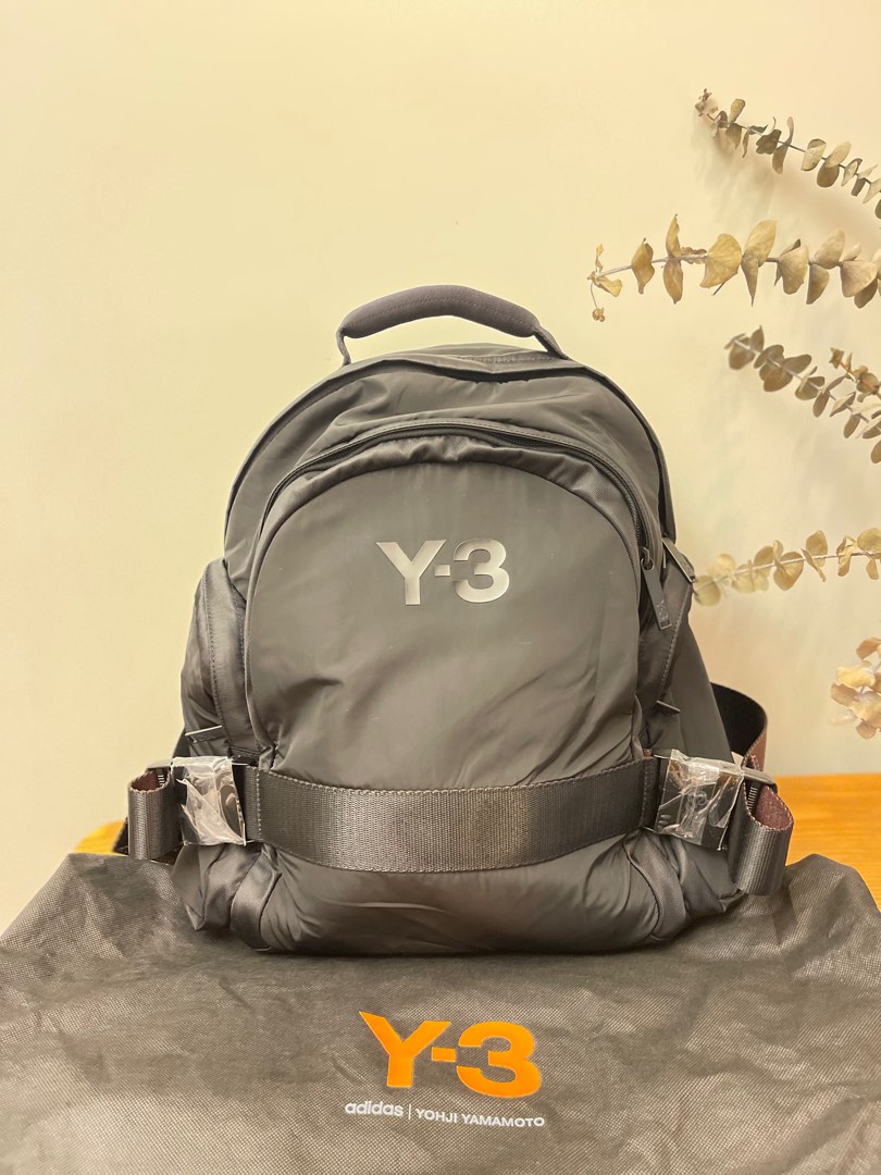 Y3 backpack, 名牌, 手袋及銀包 - Carousell