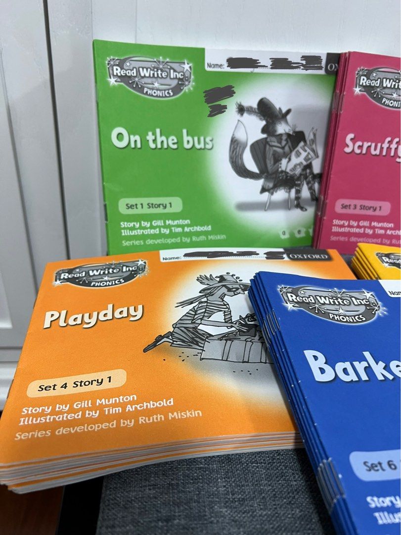(有書寫痕跡) Read Write Inc. RWI 英文 Phonics 練習 ( 一共 5 套 共 52 本), 興趣及遊戲, 書本 ...