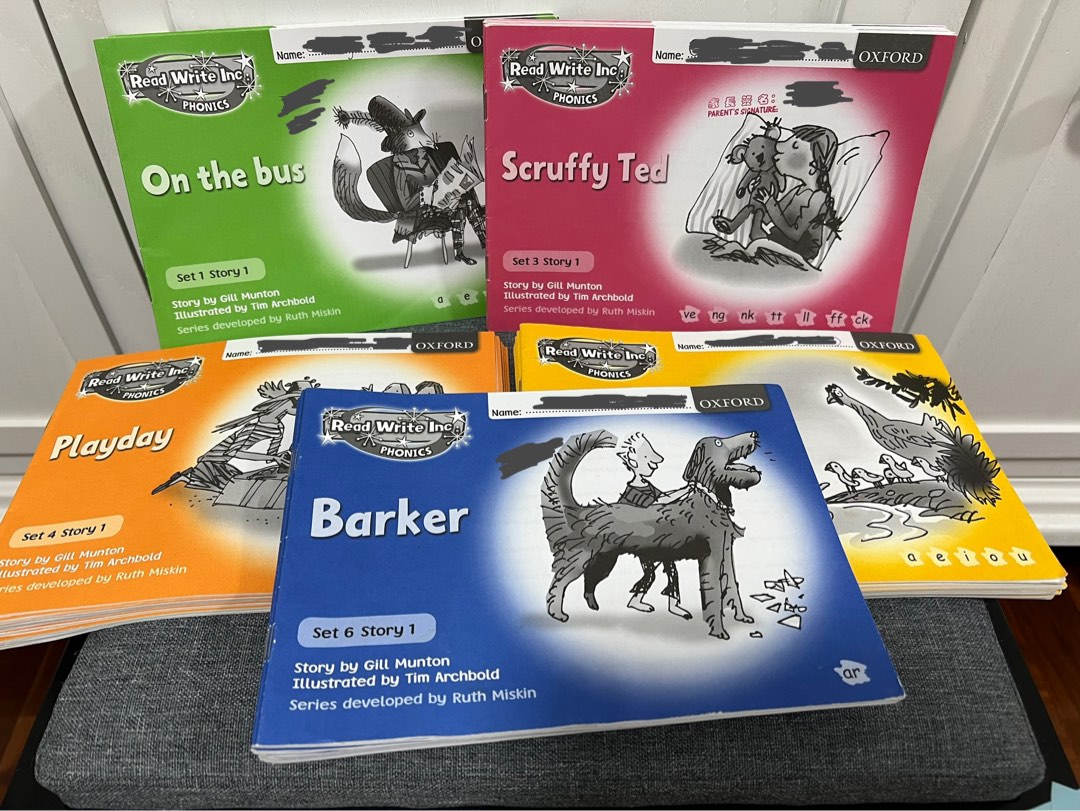 (有書寫痕跡) Read Write Inc. RWI 英文 Phonics 練習 ( 一共 5 套 共 52 本), 興趣及遊戲, 書本 ...