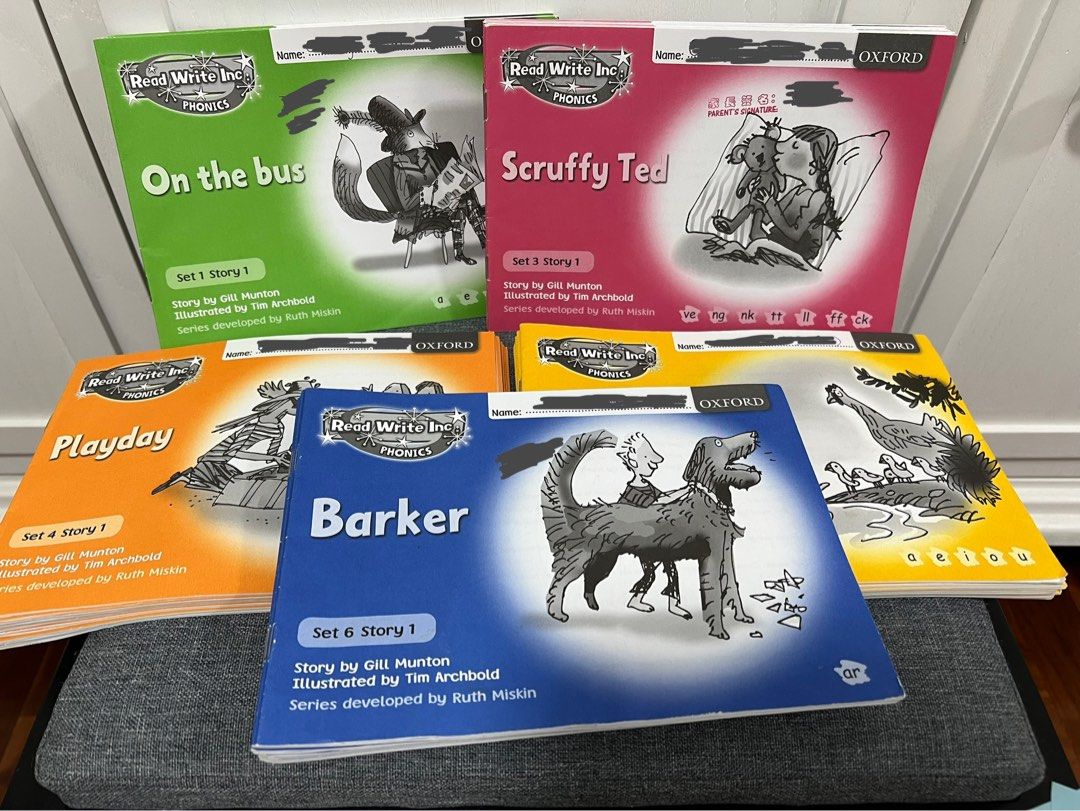 (有書寫痕跡) Read Write Inc. RWI 英文 Phonics 練習 ( 一共 5 套 共 52 本), 興趣及遊戲, 書本 ...