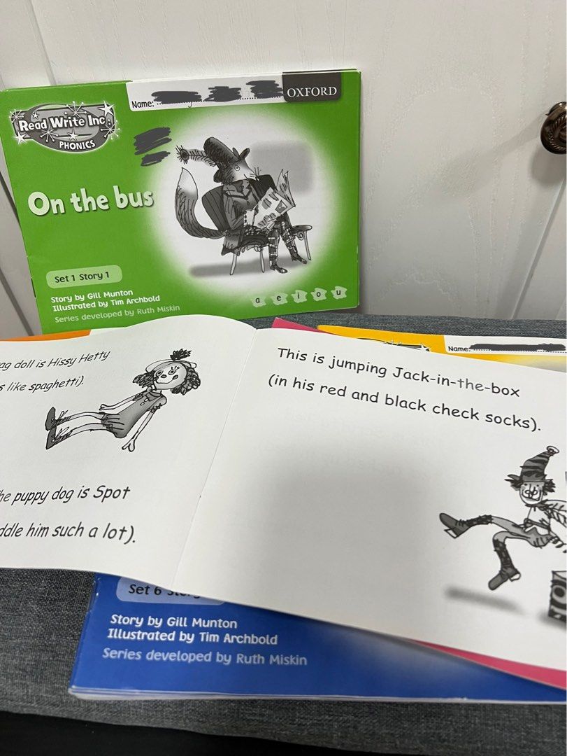 (有書寫痕跡) Read Write Inc. RWI 英文 Phonics 練習 ( 一共 5 套 共 52 本), 興趣及遊戲, 書本 ...
