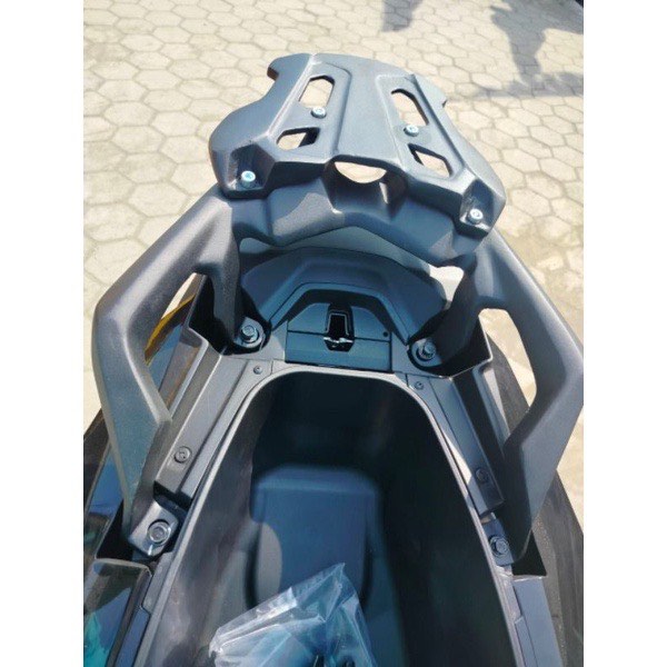 ADV160 rack, Motorcycles, Motorcycle Accessories on Carousell